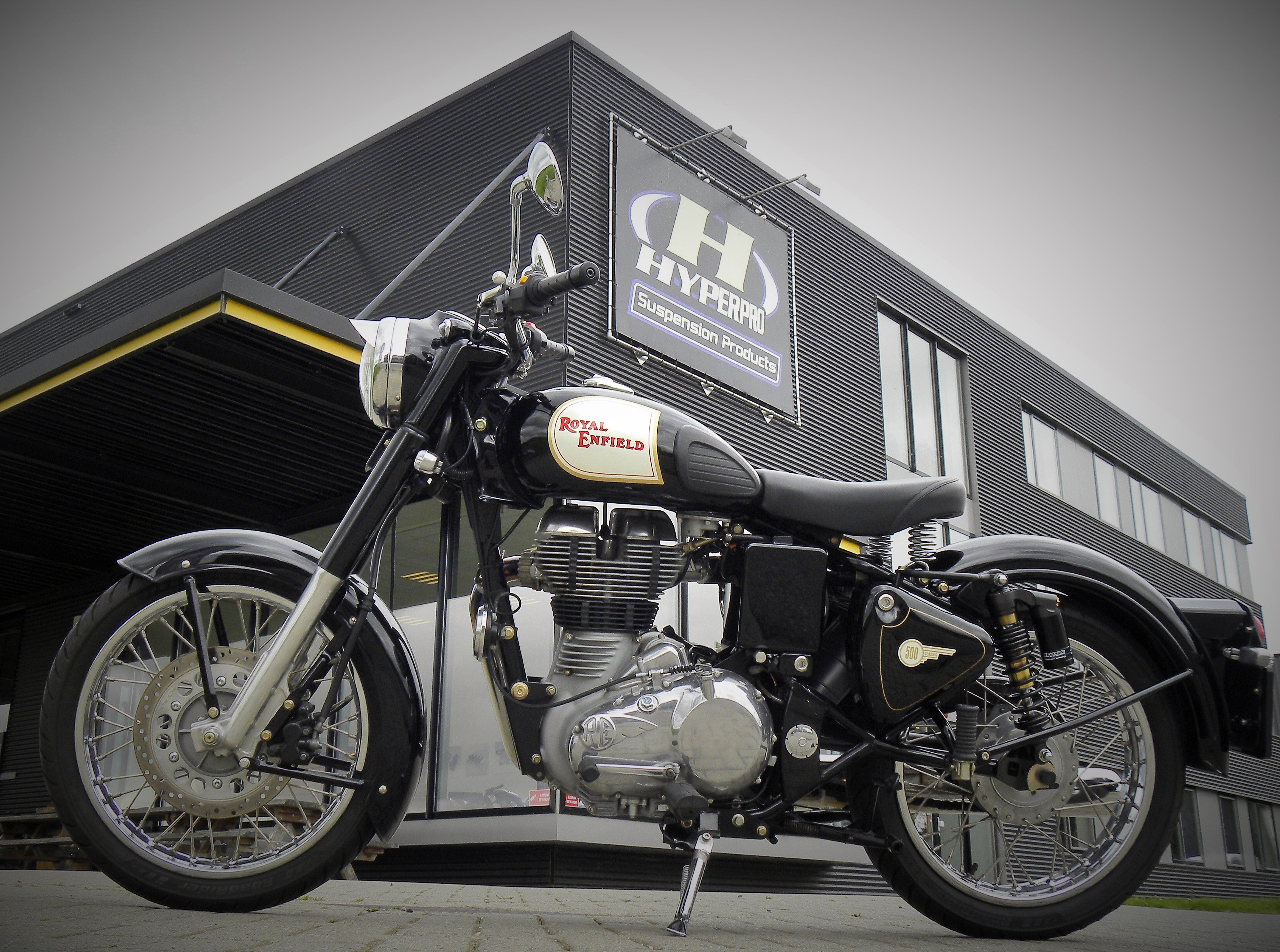 Type 367 Piggyback Reservoir Shock ROYAL ENFIELD METEOR 650 – EPM ...